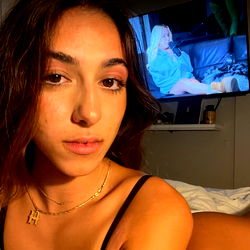 Heidi R - OnlyFans Review